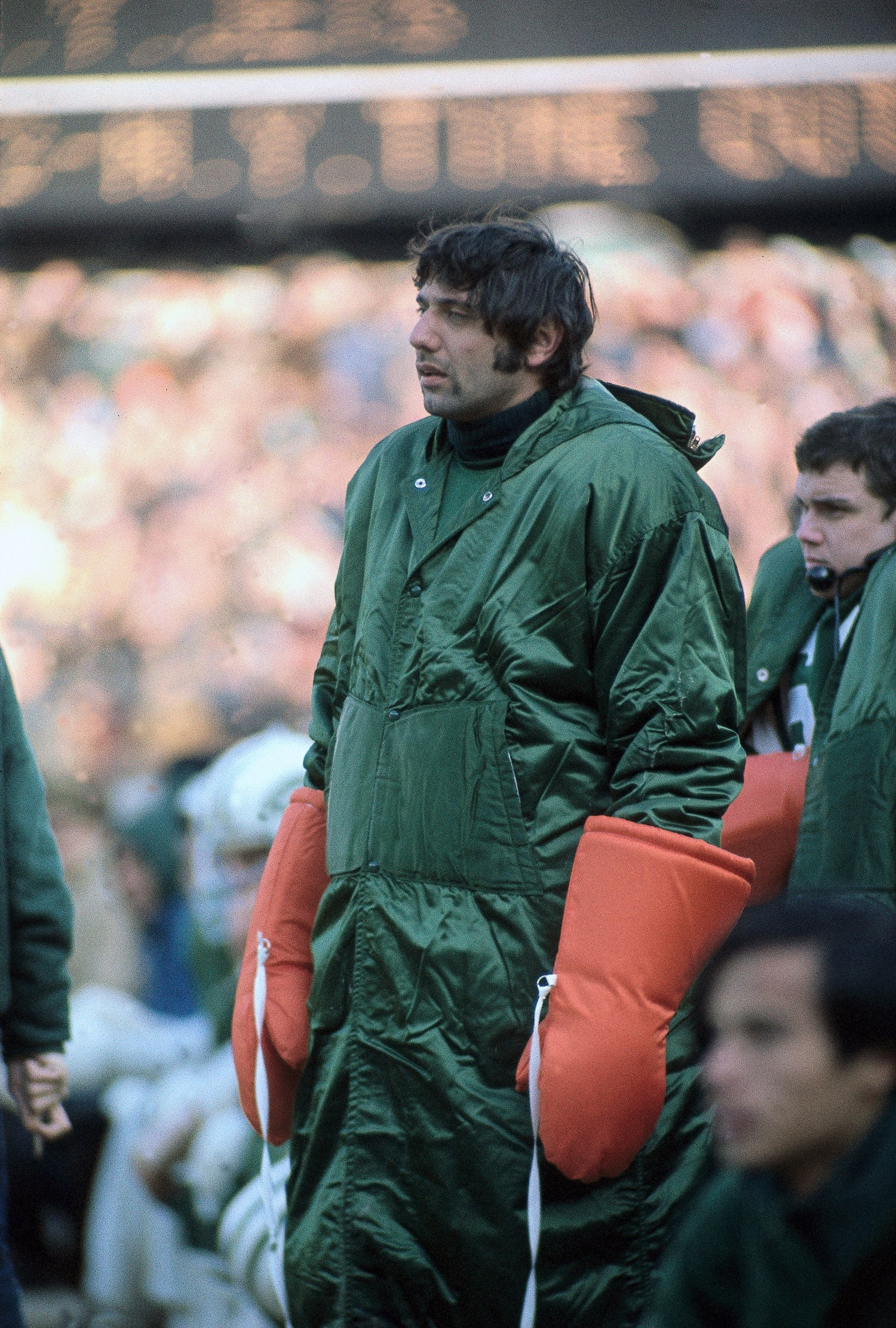 Joe Namath in Orange Gloves on Sideline vs Kansas City Chiefs | Neil ...
