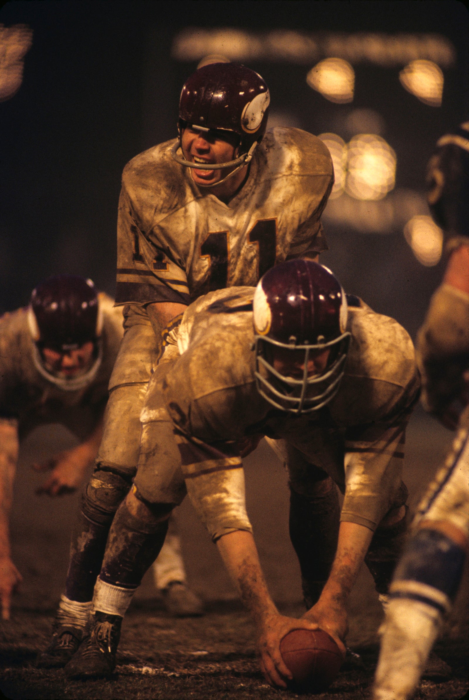 Joe Kapp over Center | Neil Leifer Photography